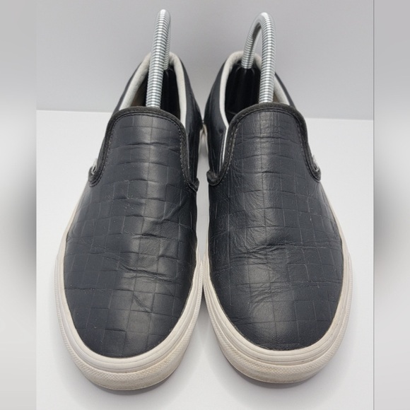 Vans | Shoes | Vans Classic Distressed Black Leather Slipon Lowtop ...